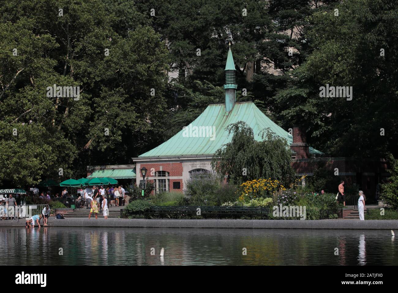 Alice H and Edward A Kerbs Memorial Stock Photo - Alamy