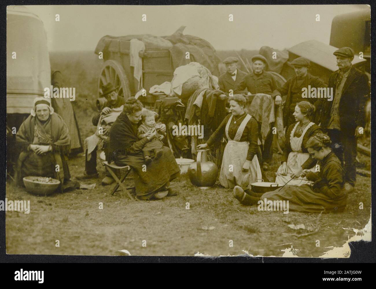 Wartime breaks hi-res stock photography and images - Alamy
