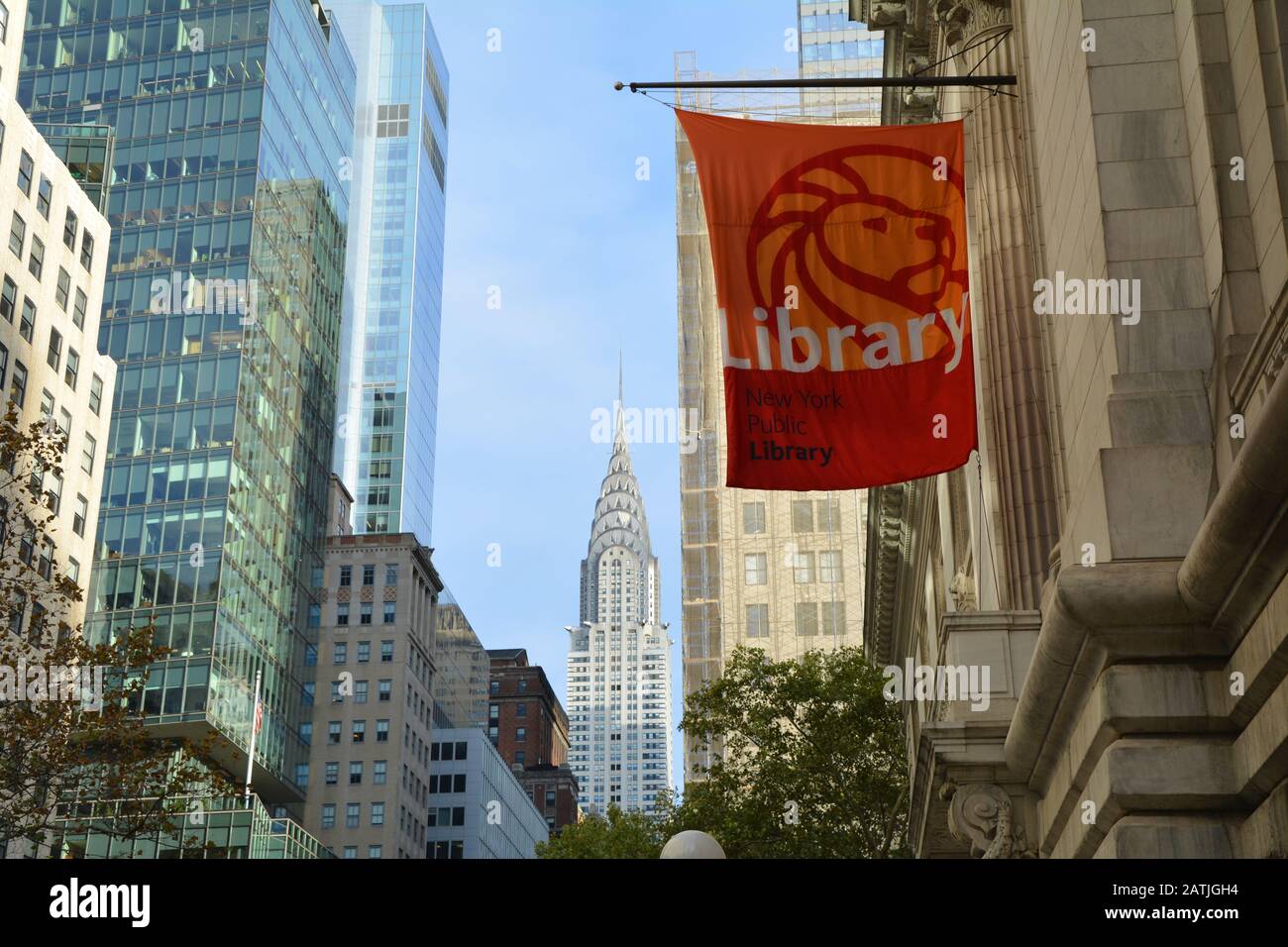 NEW YORK CITY, USA - OCTOBER 24, 2014: The main branch of New York ...