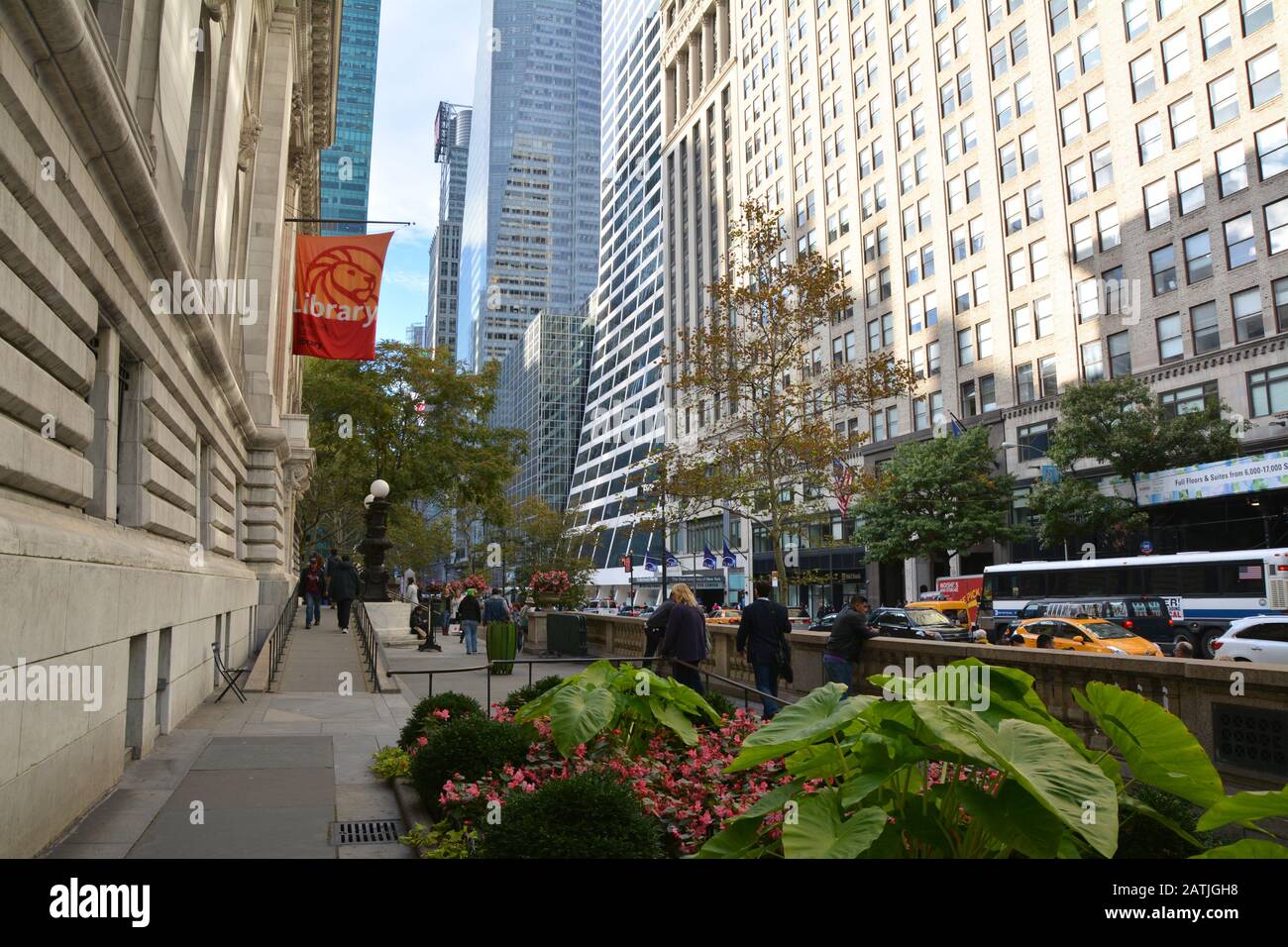 Nypl architecture hi-res stock photography and images - Alamy