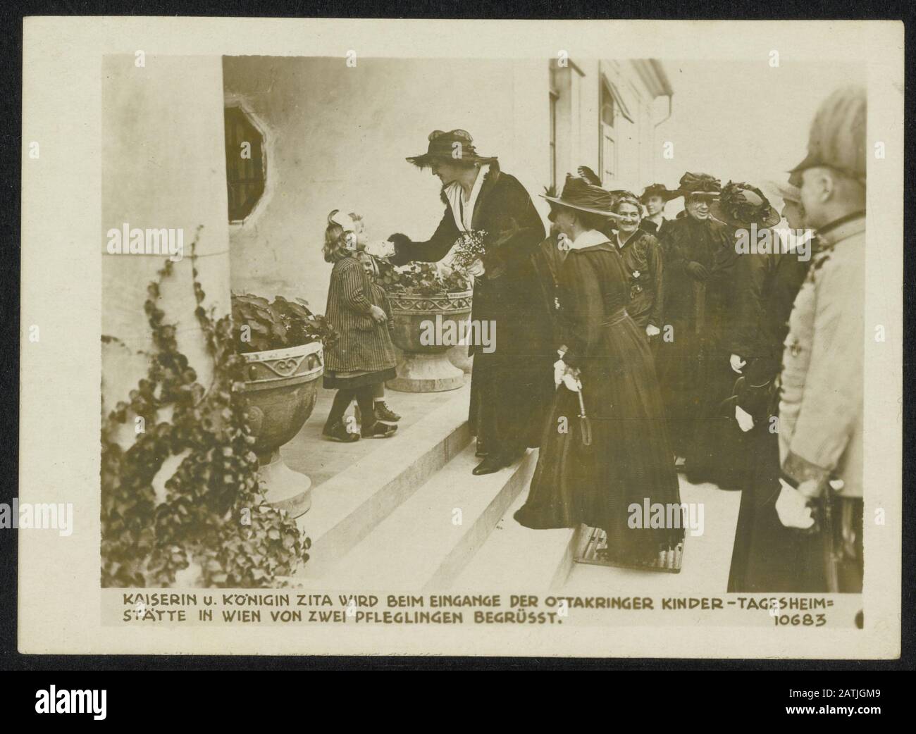 Queen zita hi-res stock photography and images - Alamy