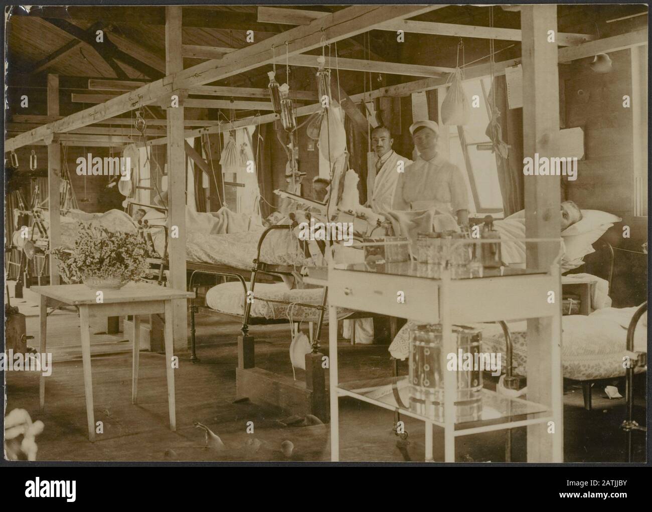 Front side of base hospital hi-res stock photography and images - Alamy