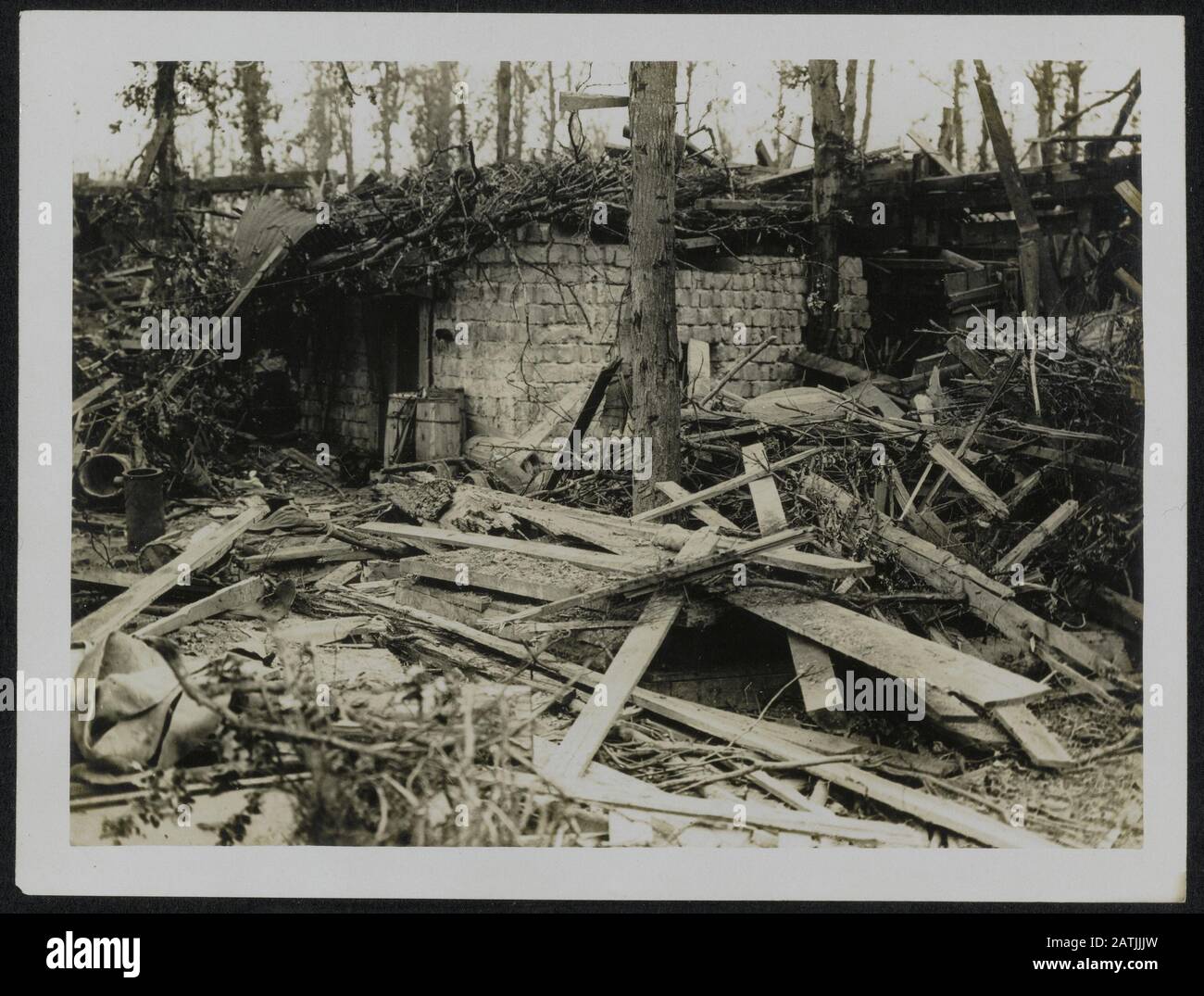 The great battle of Messines Ridge Description: Outside a German ...