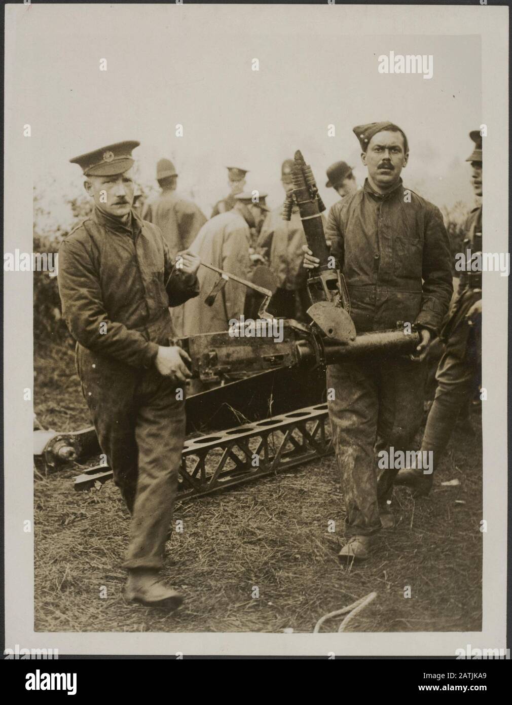 Down soldier hi-res stock photography and images - Alamy