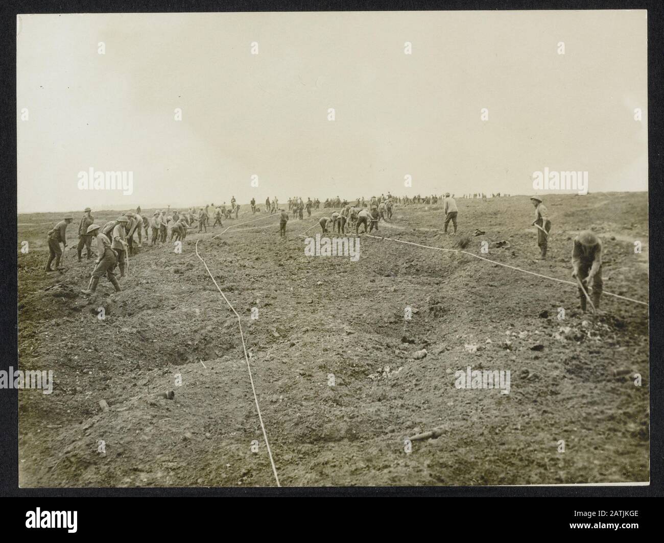 Battlefields hi-res stock photography and images - Alamy