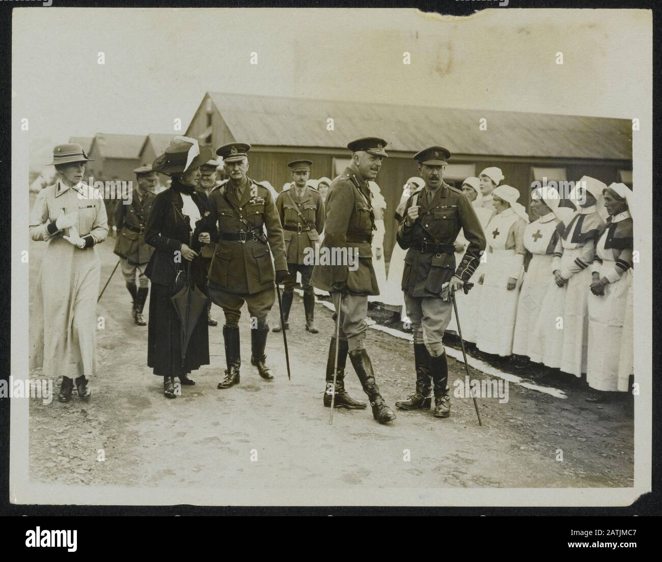 The British Western Front. The visit of her majesty the Queen ...