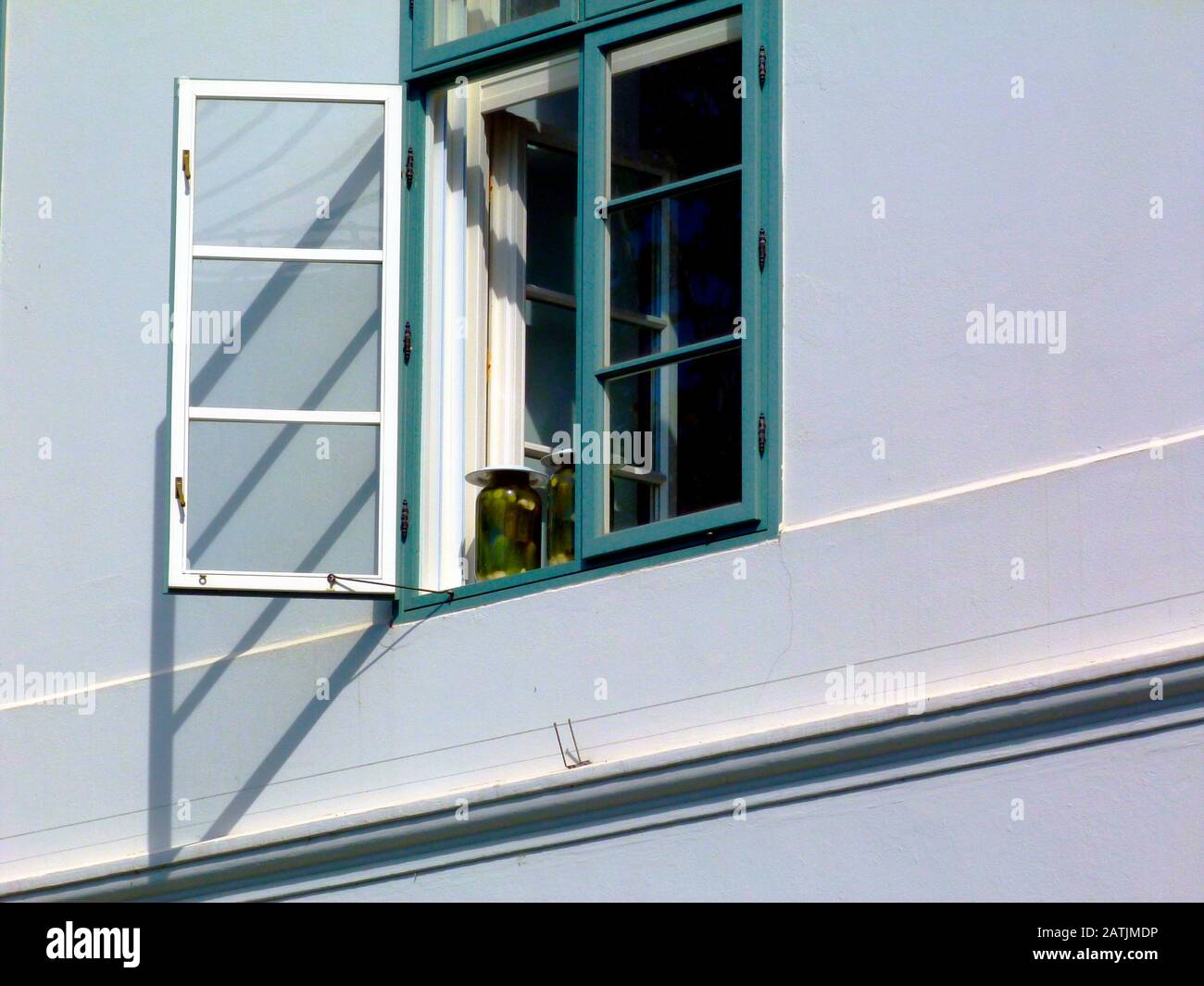 Anaerobic jar hi-res stock photography and images - Alamy