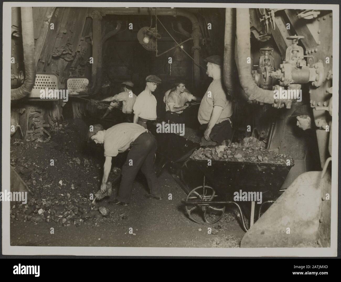 With the British navy in war time (Liverpool) Description: The black ...