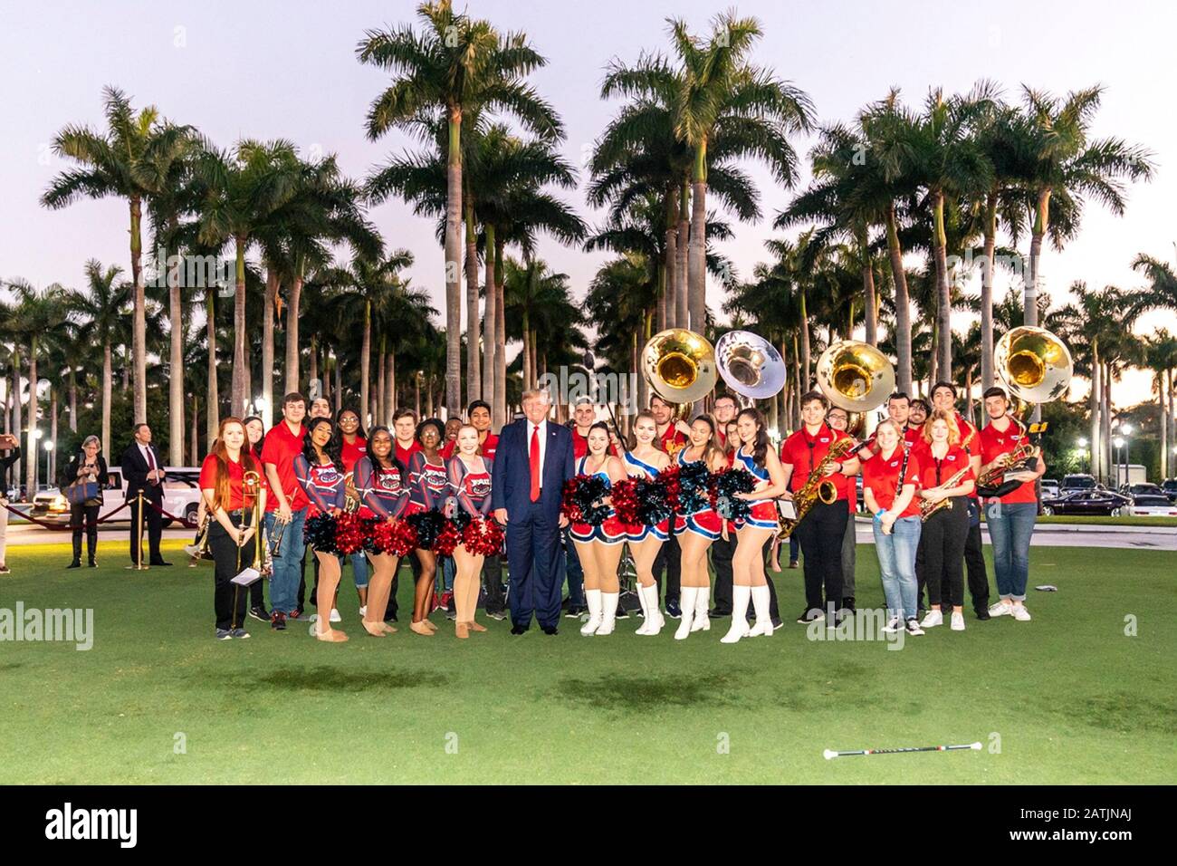 President trump and marching band hi-res stock photography and images ...