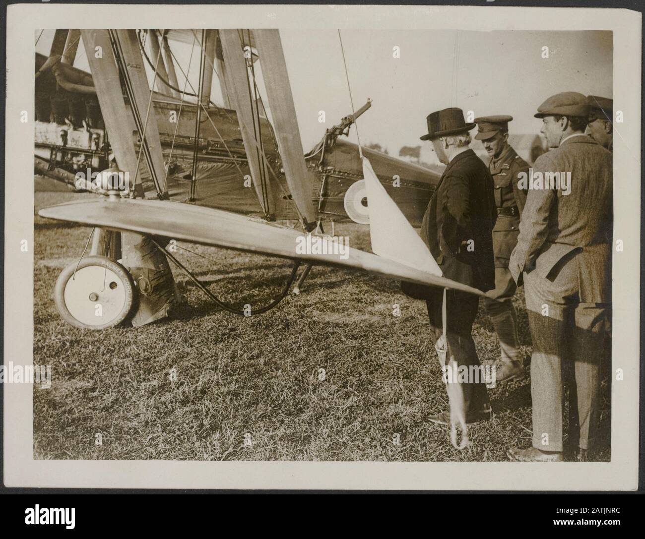 Asquith 1914 hi-res stock photography and images - Alamy