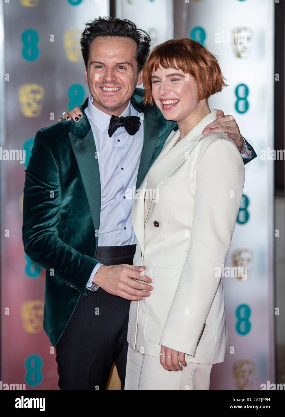 LONDON, ENGLAND - FEBRUARY 02: Andrew Scott and Jessie Buckley attends ...