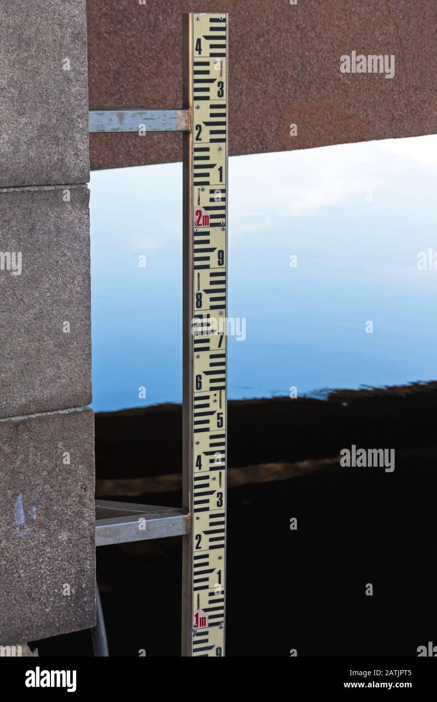 Water Level Gauge Pole Stock Photos & Water Level Gauge Pole Stock ...