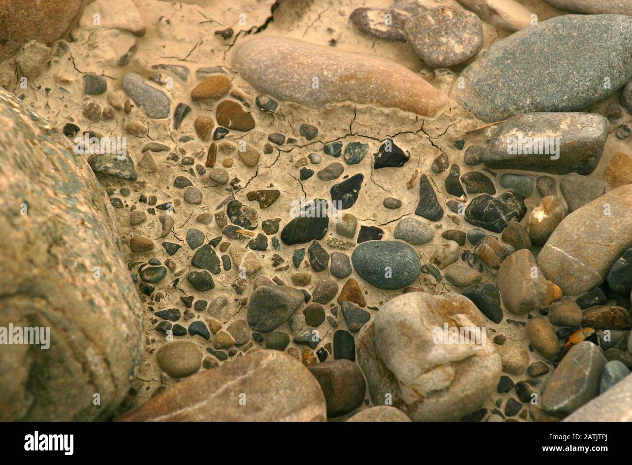 Smooth Round River Rocks High Resolution Stock Photography and Images ...