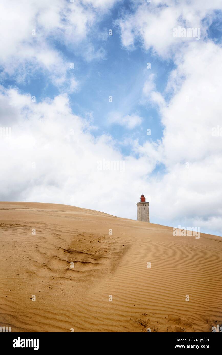 Maritime lighthouse radar hi-res stock photography and images - Alamy