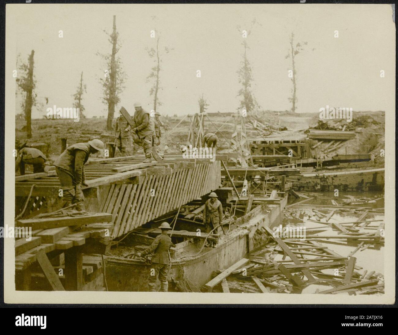 Battle of the yser 1914 hi-res stock photography and images - Alamy