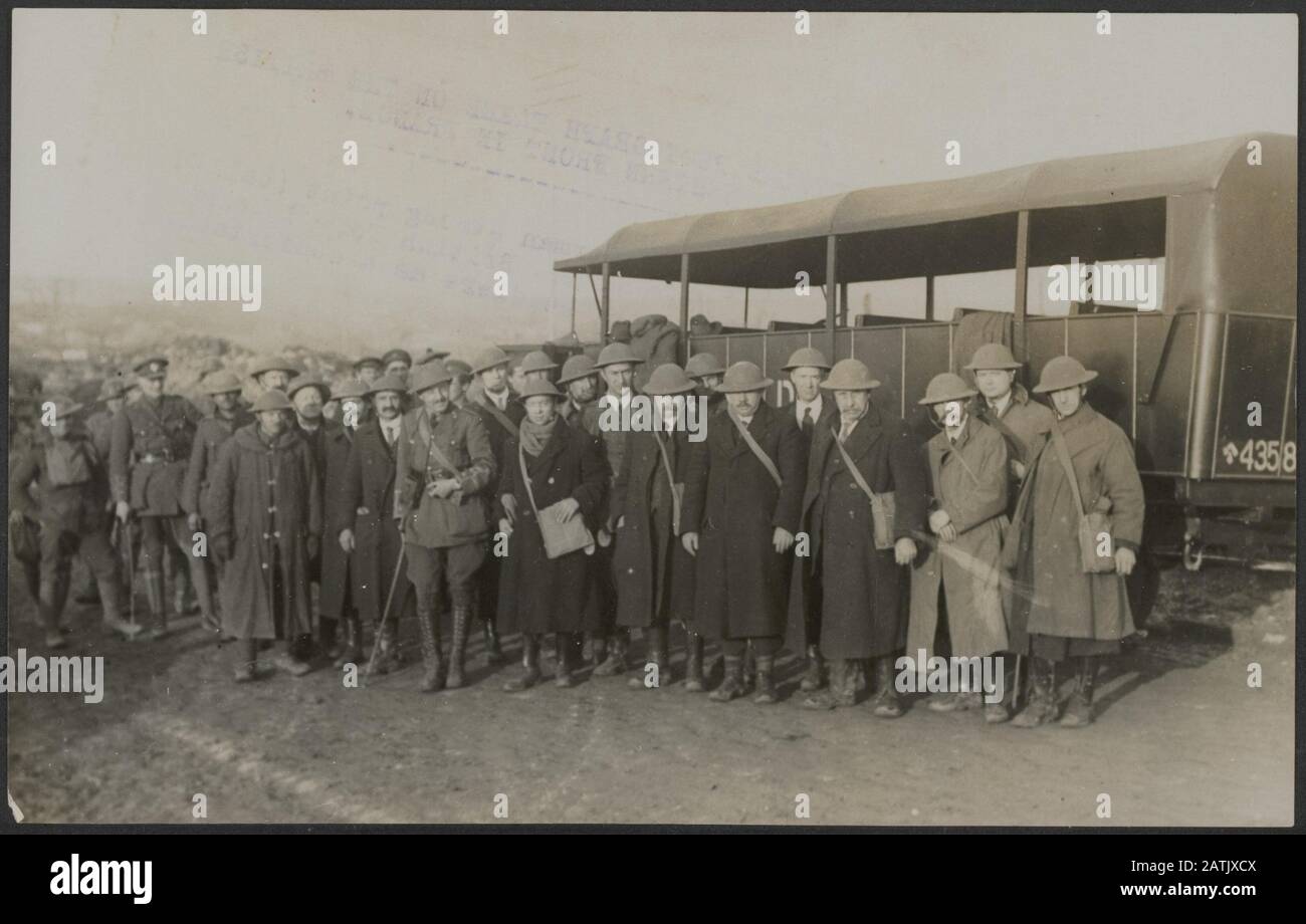 British women wwi homefront hi-res stock photography and images - Alamy