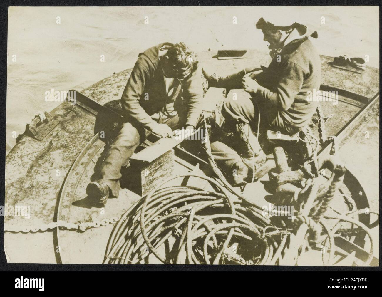 British navy in wartime Description: British fleet official photograph ...