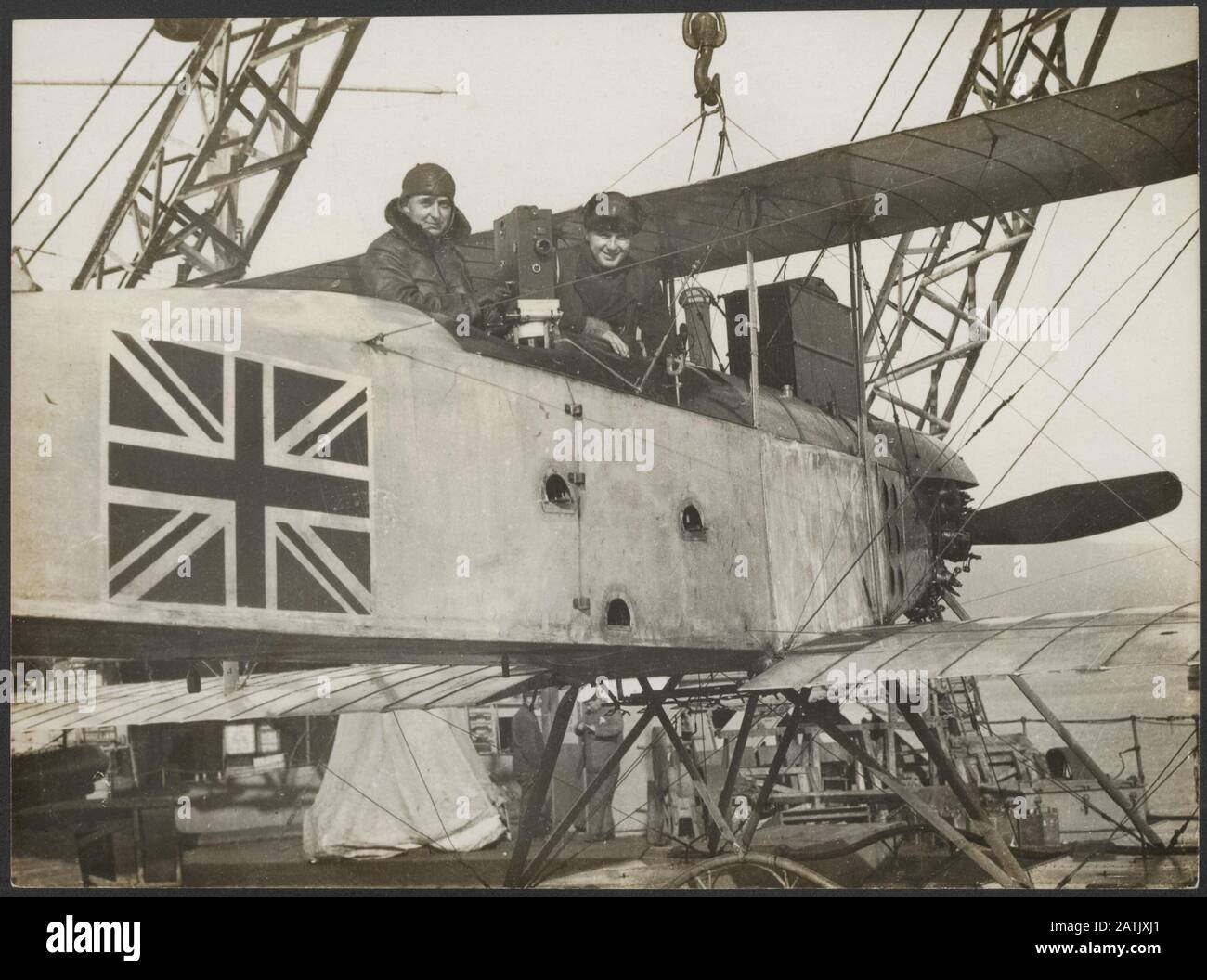 Seaplanes wwi hi-res stock photography and images - Alamy