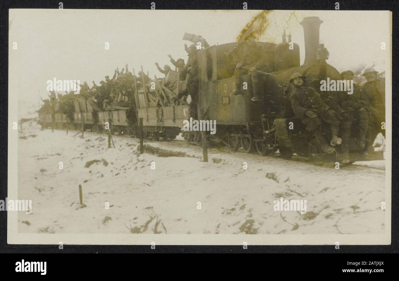 British soldiers wwi railway hi-res stock photography and images - Alamy