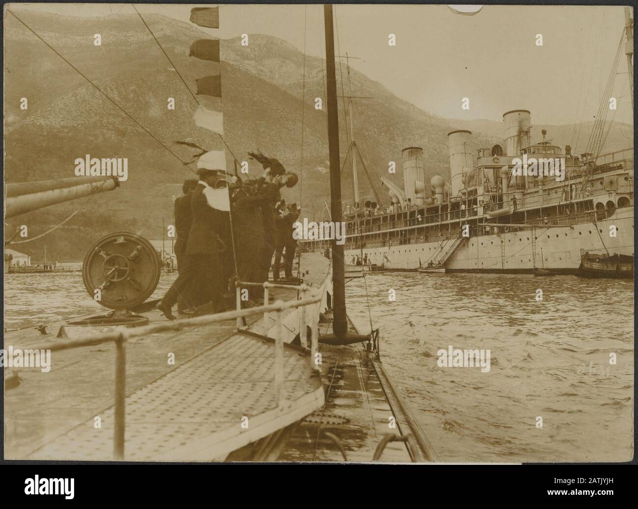 Crew of a german submarine hi-res stock photography and images - Alamy