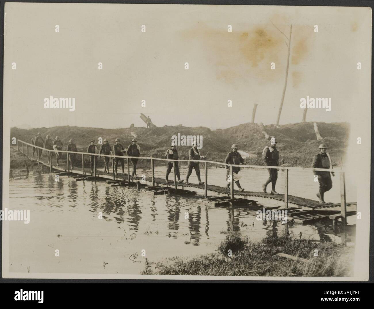 The British Western Front in France Description: A bath parade party of ...
