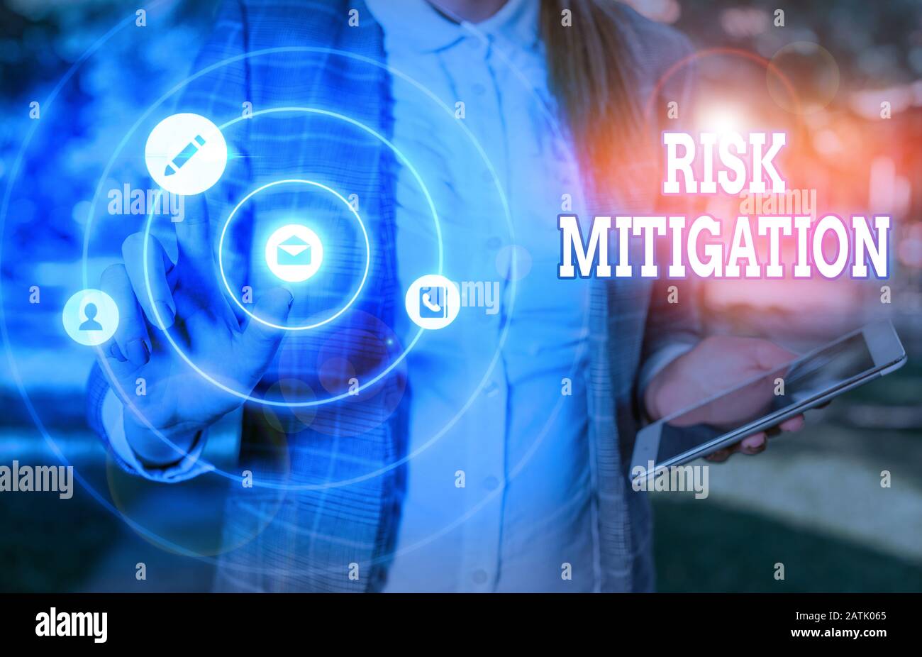 Risk mitigation hi-res stock photography and images - Alamy