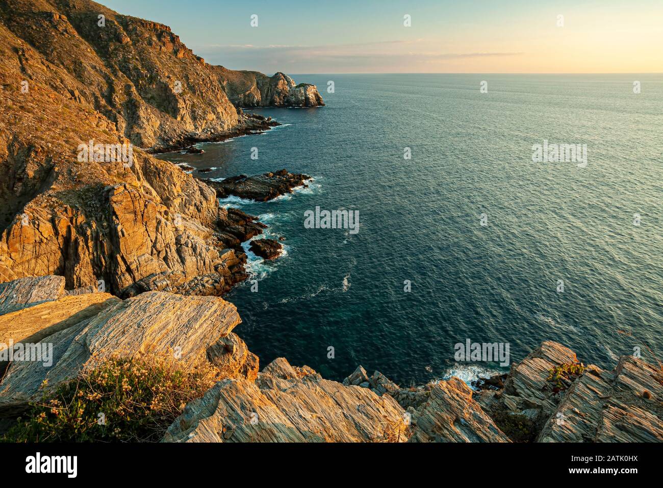 Rocky cliffs and Pacific Ocean, Punta Lobos, Todos Santos, Baja ...