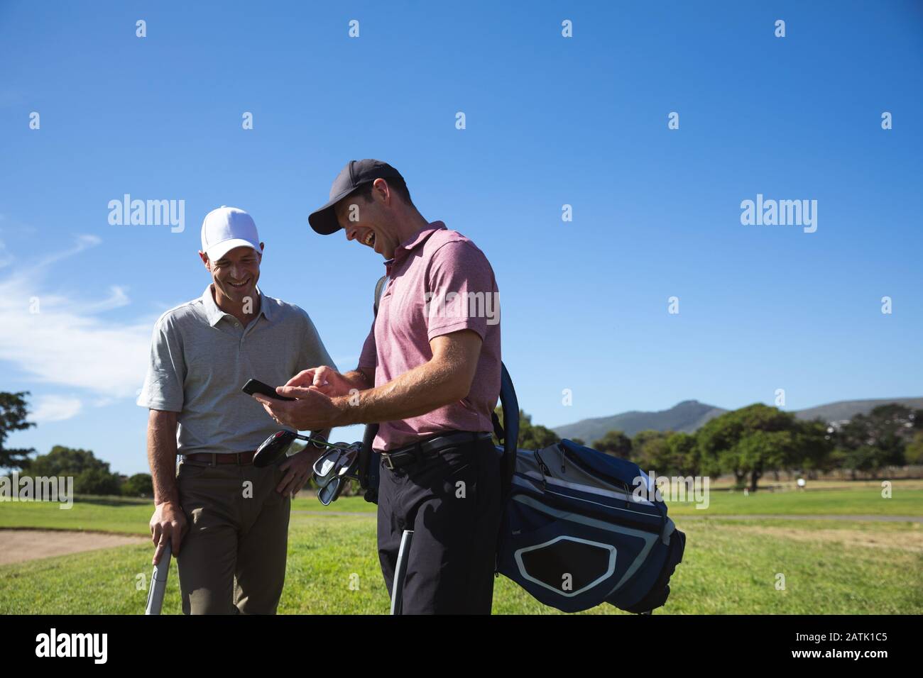 Mobile golf hi-res stock photography and images - Alamy