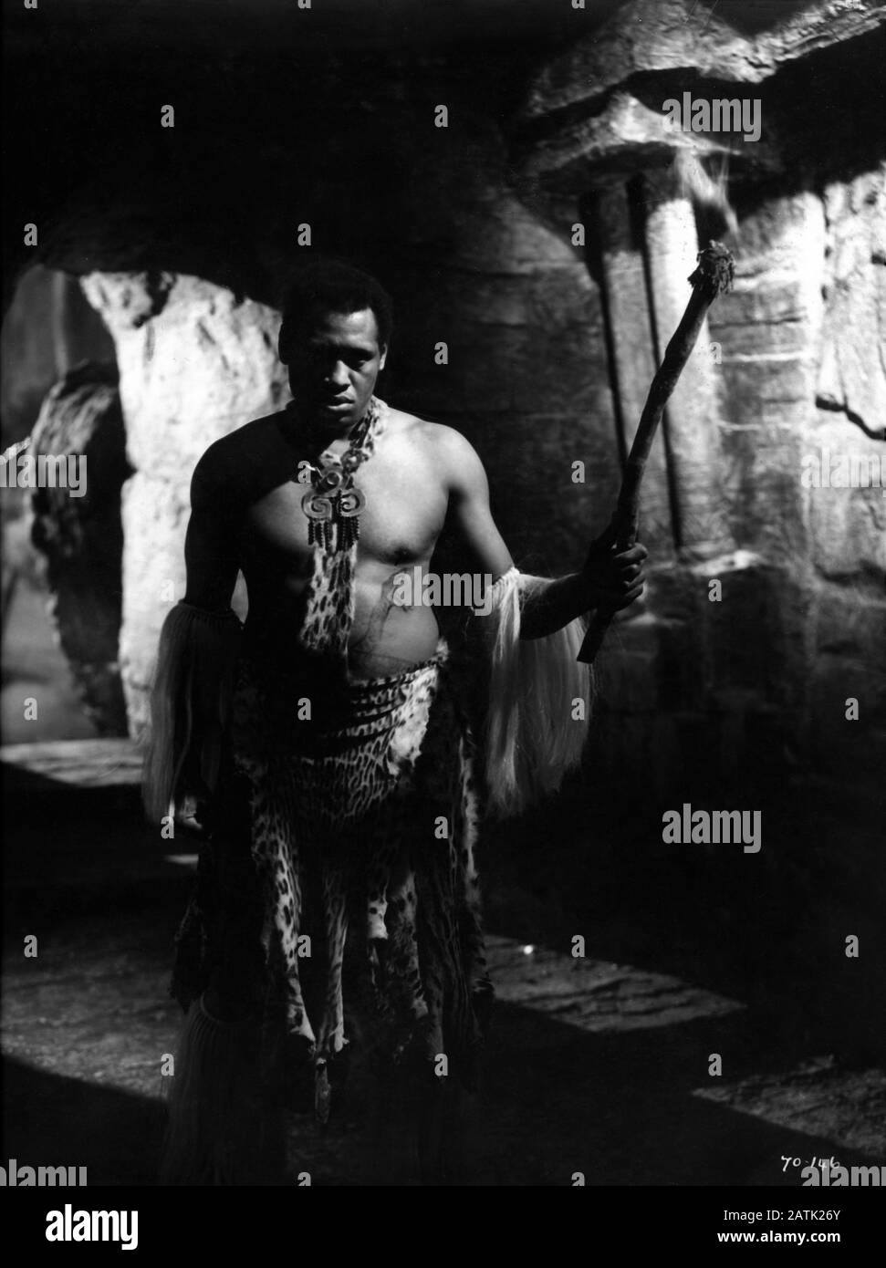 King solomons mines 1937 film hi-res stock photography and images - Alamy