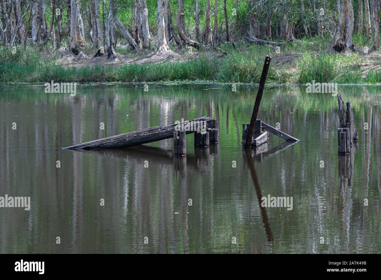 Flooded ruins hi-res stock photography and images - Alamy