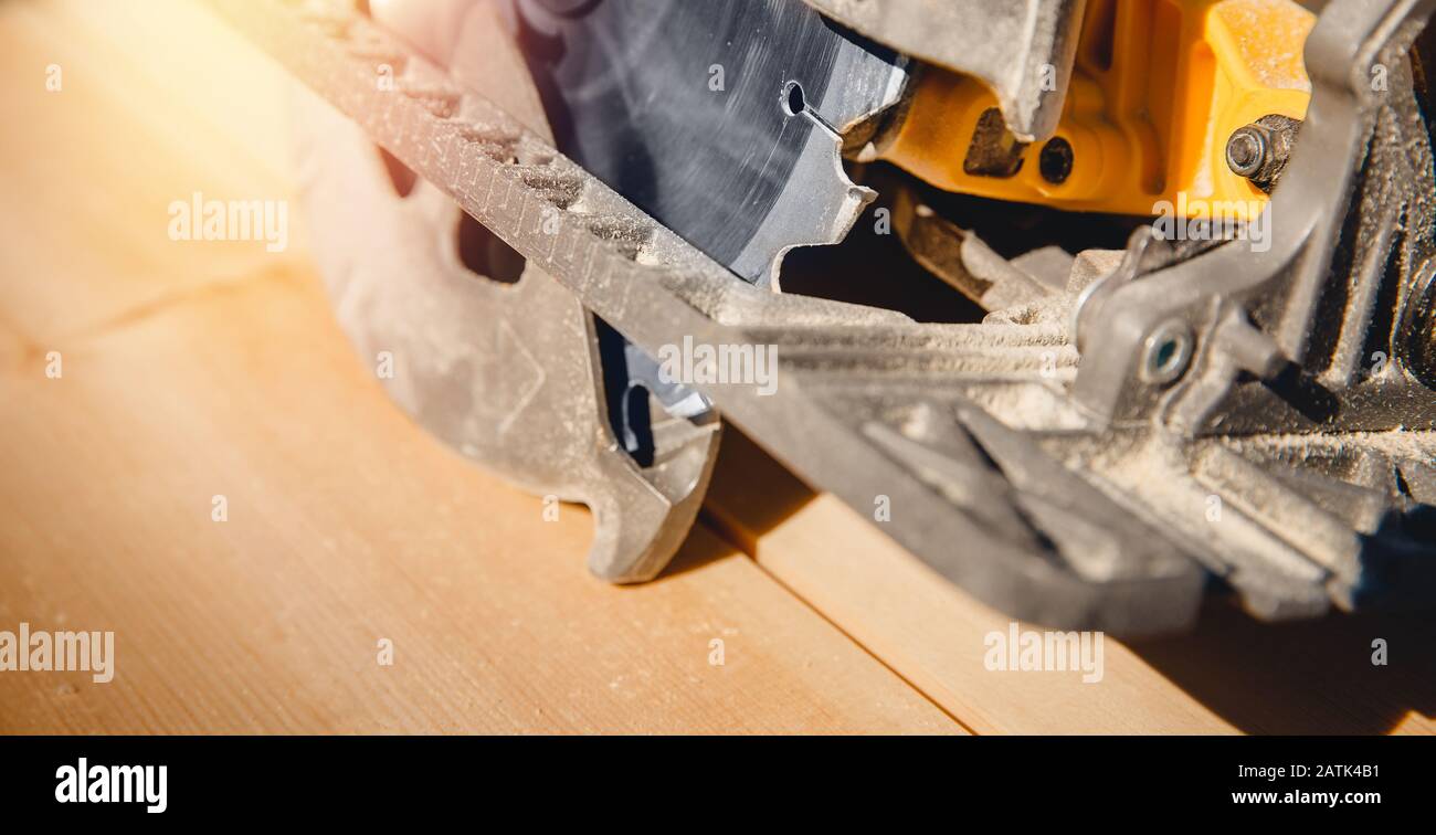 Portable tool circular saw for cutting wood Stock Photo - Alamy