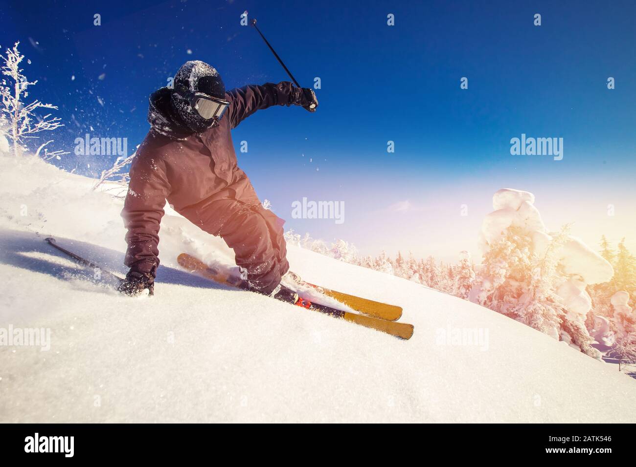 Extreme skiing hi-res stock photography and images - Alamy