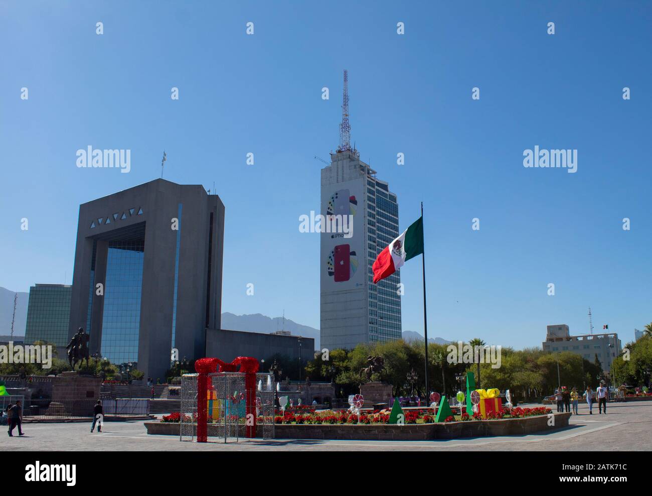 City of monterrey hi-res stock photography and images - Alamy