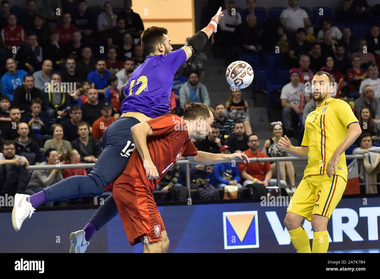 Goalkeeper of romania hi-res stock photography and images - Alamy