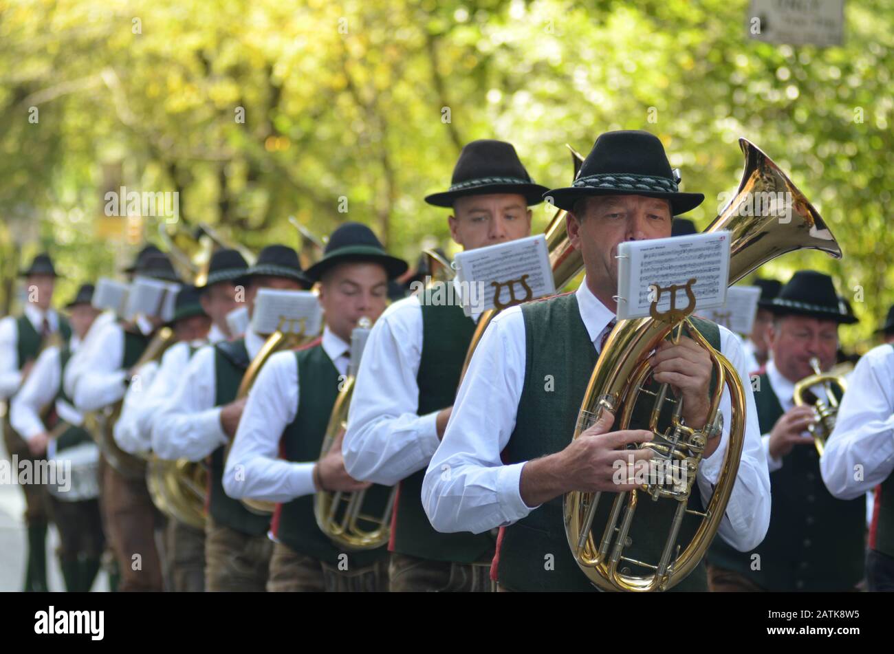 Men marching during the annual German Day parade along 5th Avenue in ...