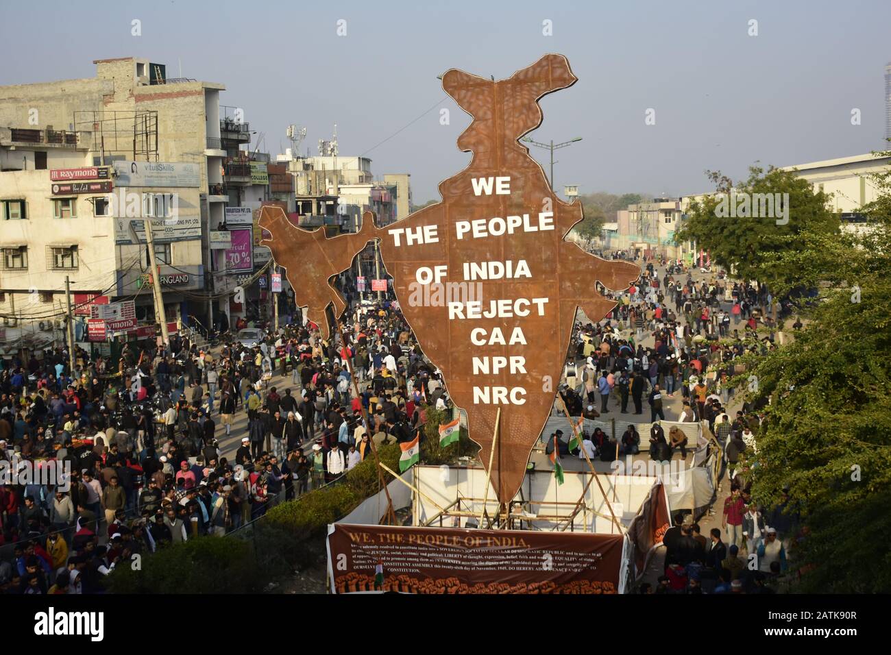 Indian people protest hi-res stock photography and images - Alamy