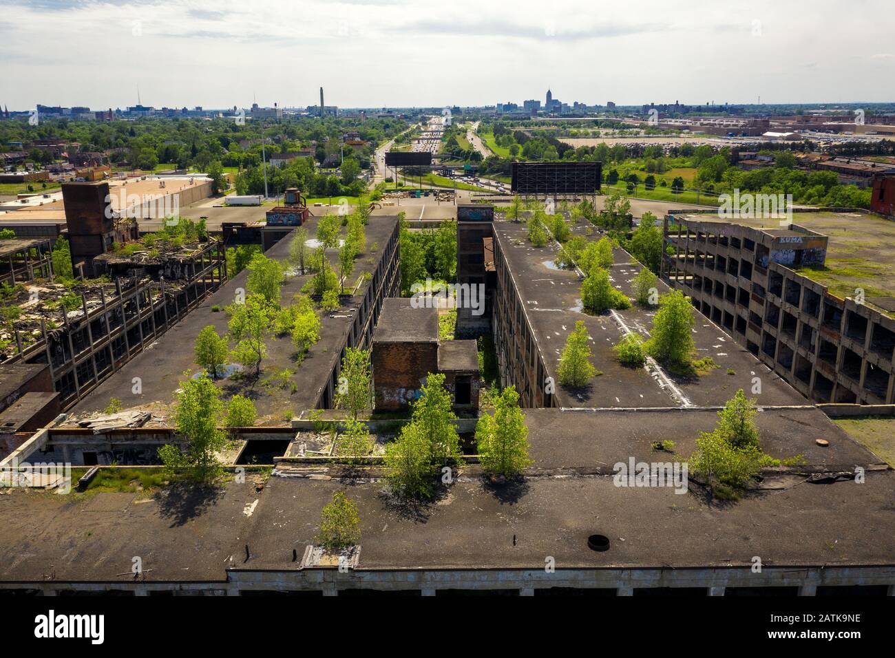 Packard plant hi-res stock photography and images - Alamy