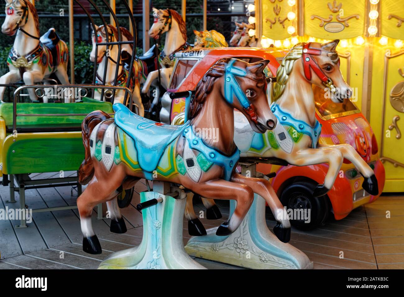 Pony riding carnival hi-res stock photography and images - Alamy