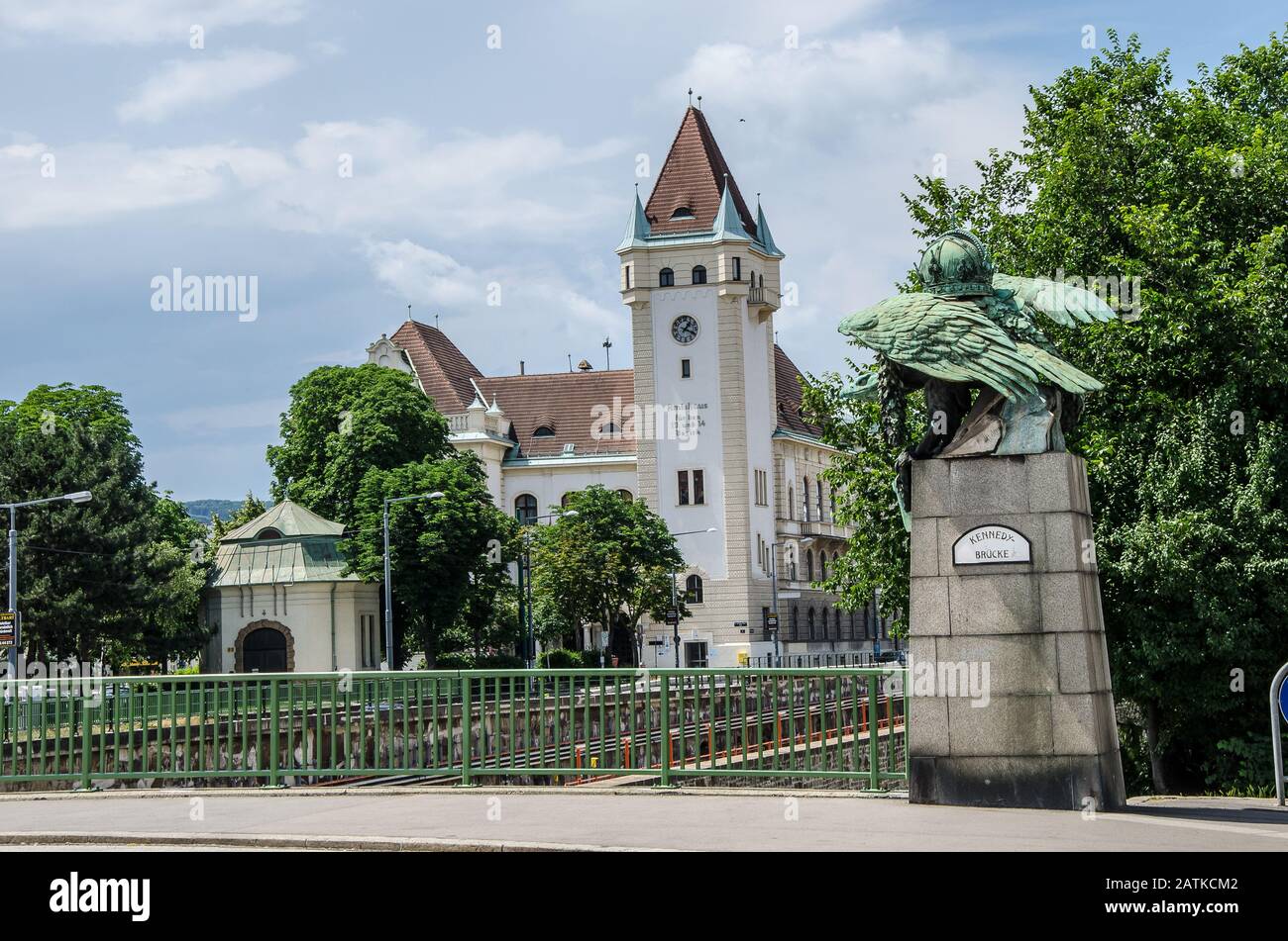 Hietzinger kai hi-res stock photography and images - Alamy