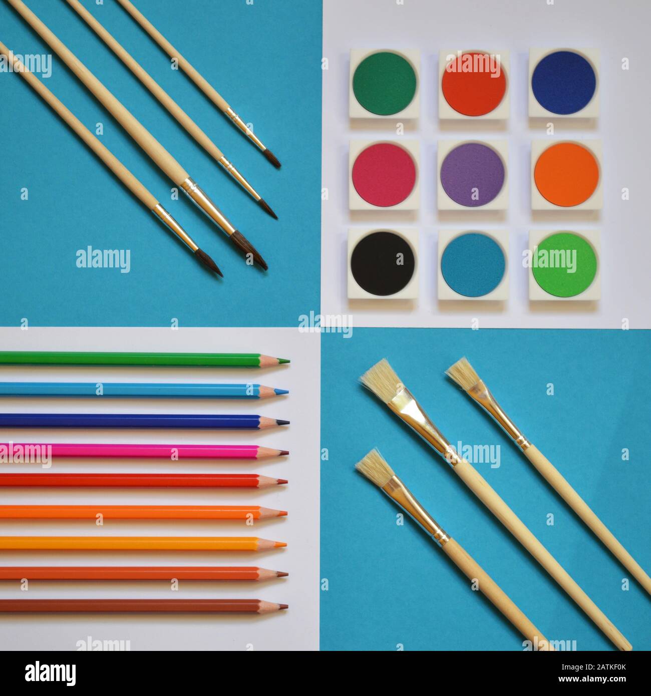 Cyan square hi-res stock photography and images - Alamy