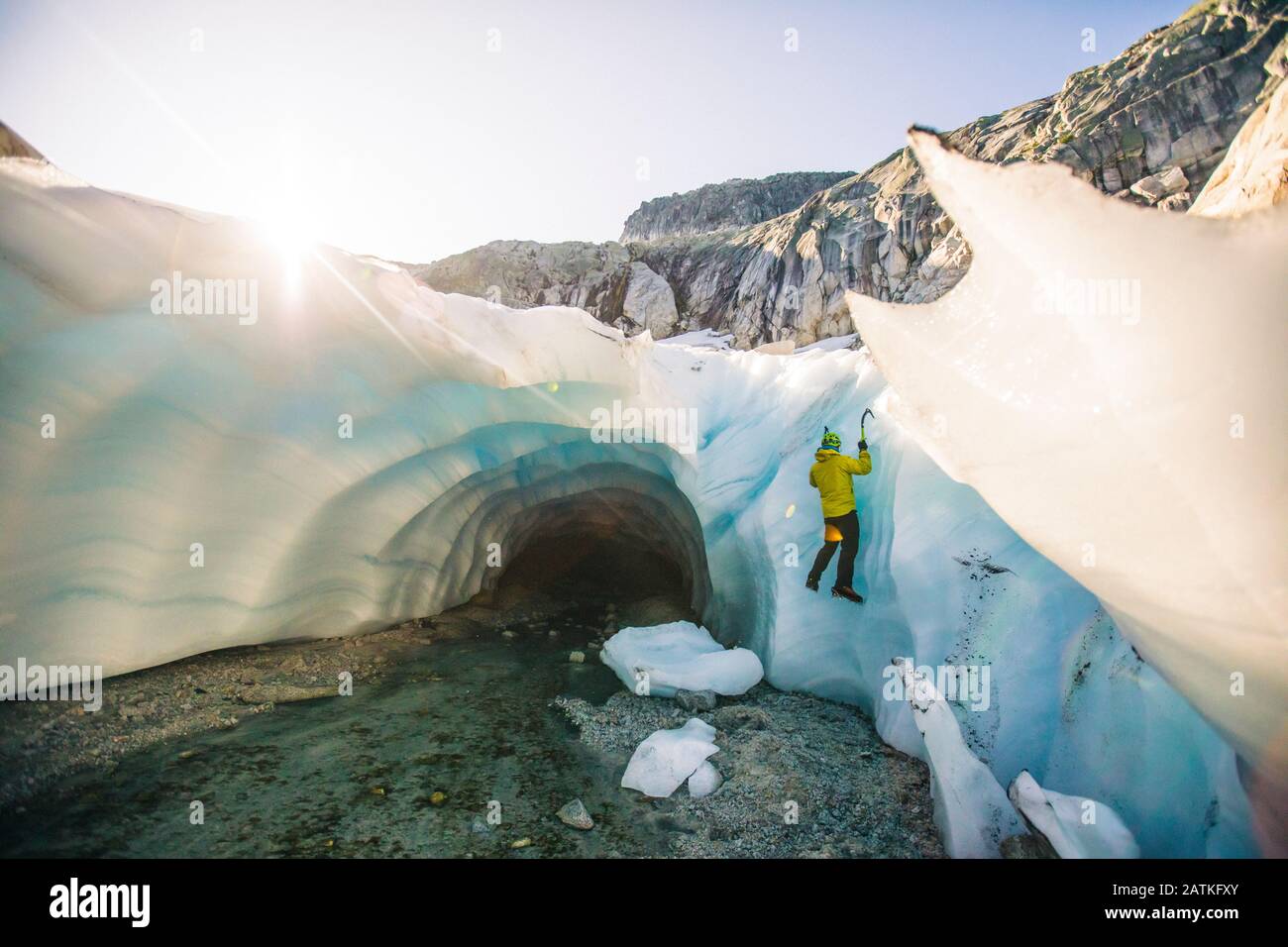 Ice climb cave hi-res stock photography and images - Alamy