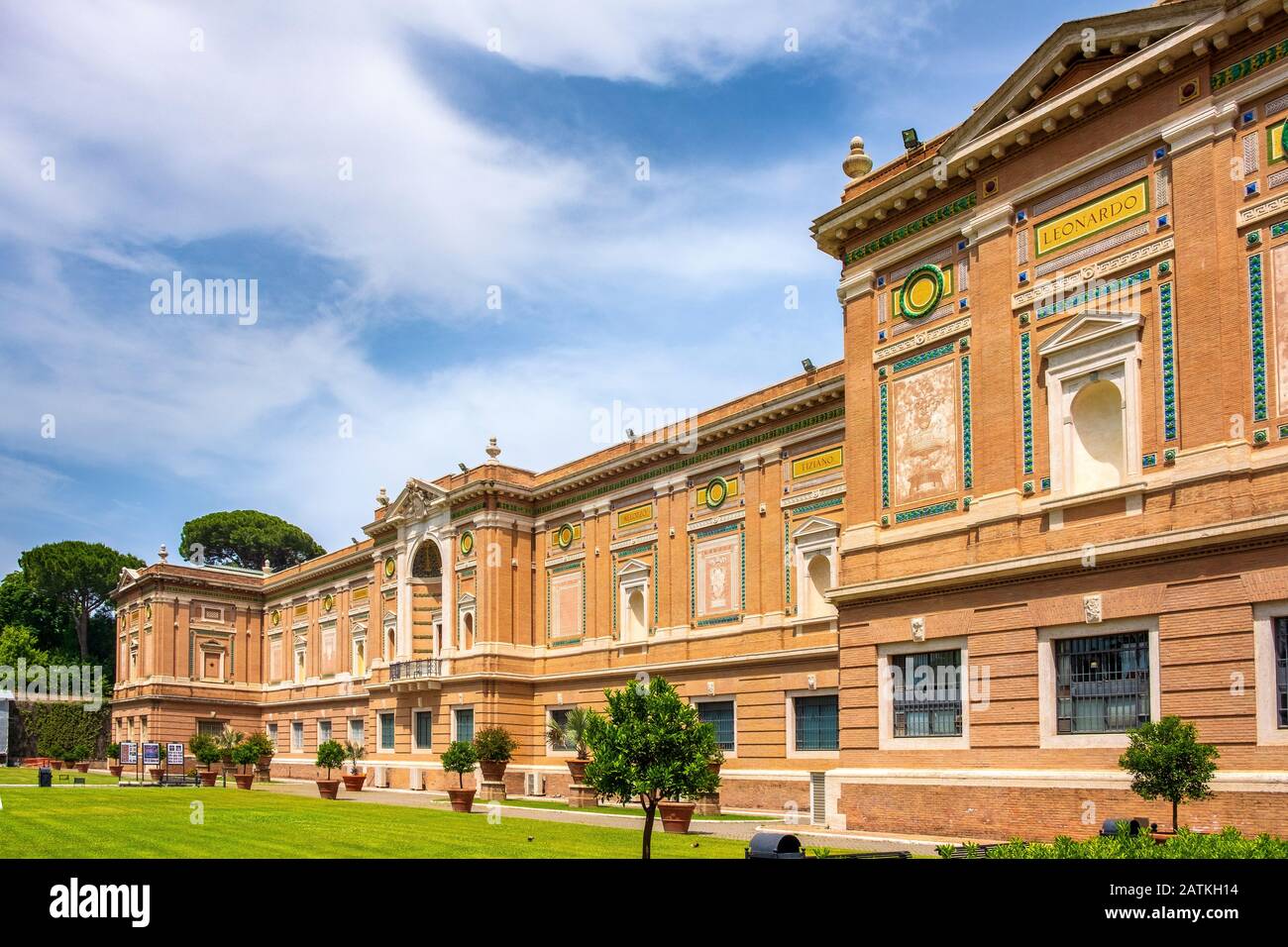Pinacoteca vaticano hi-res stock photography and images - Alamy