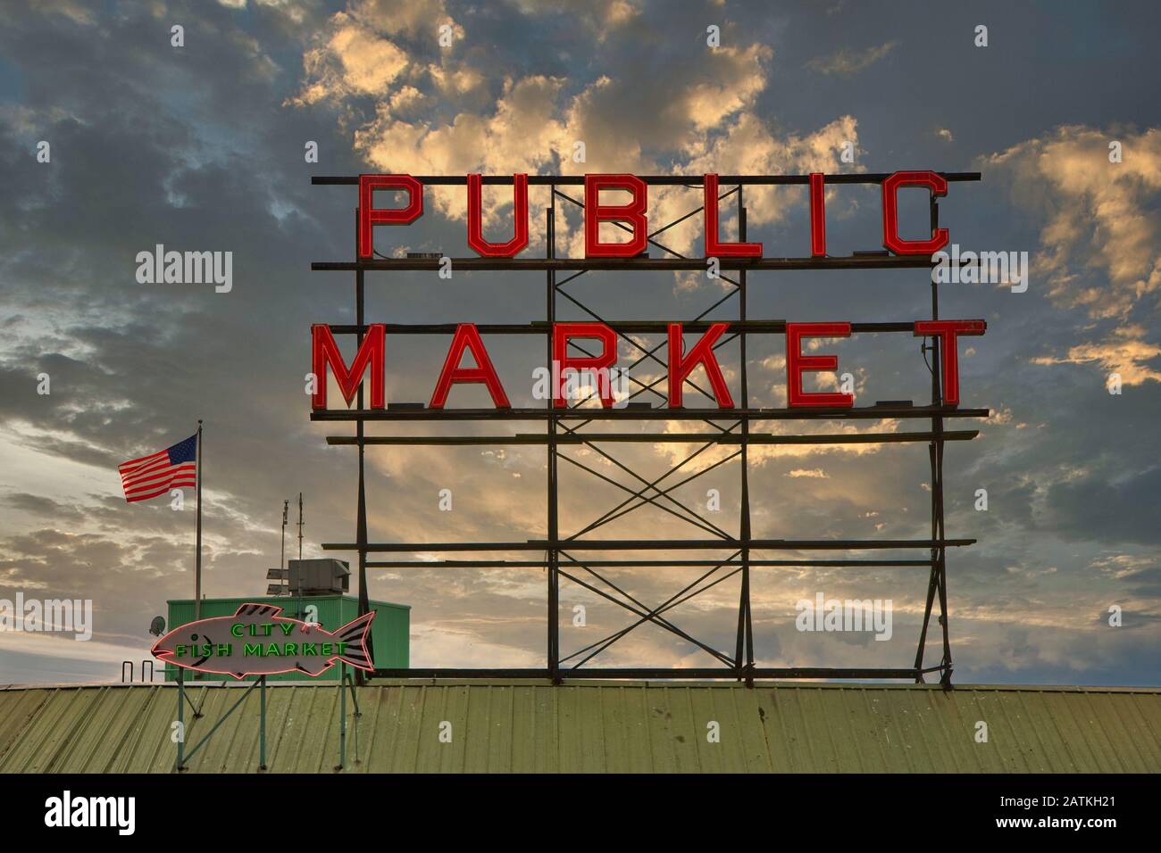 City Fish Market Stock Photo - Alamy