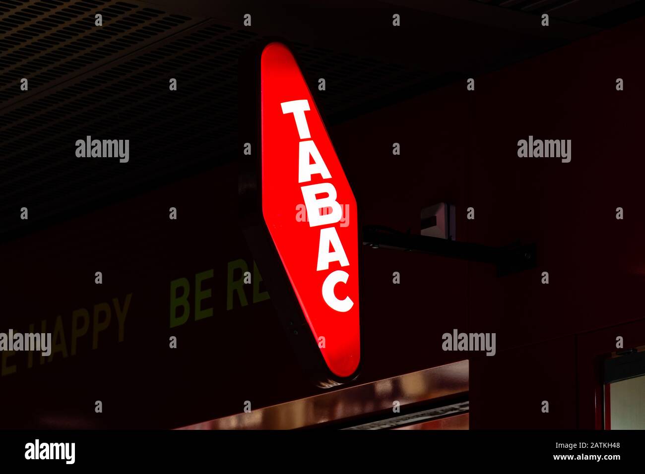 Cigares hi-res stock photography and images - Alamy