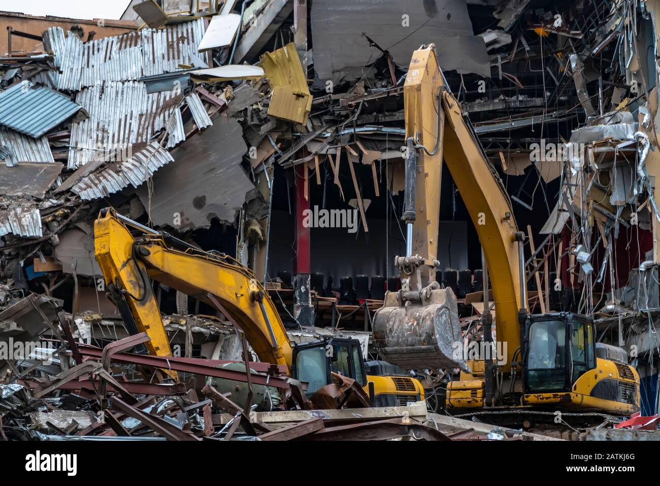 Excavators break hi-res stock photography and images - Alamy