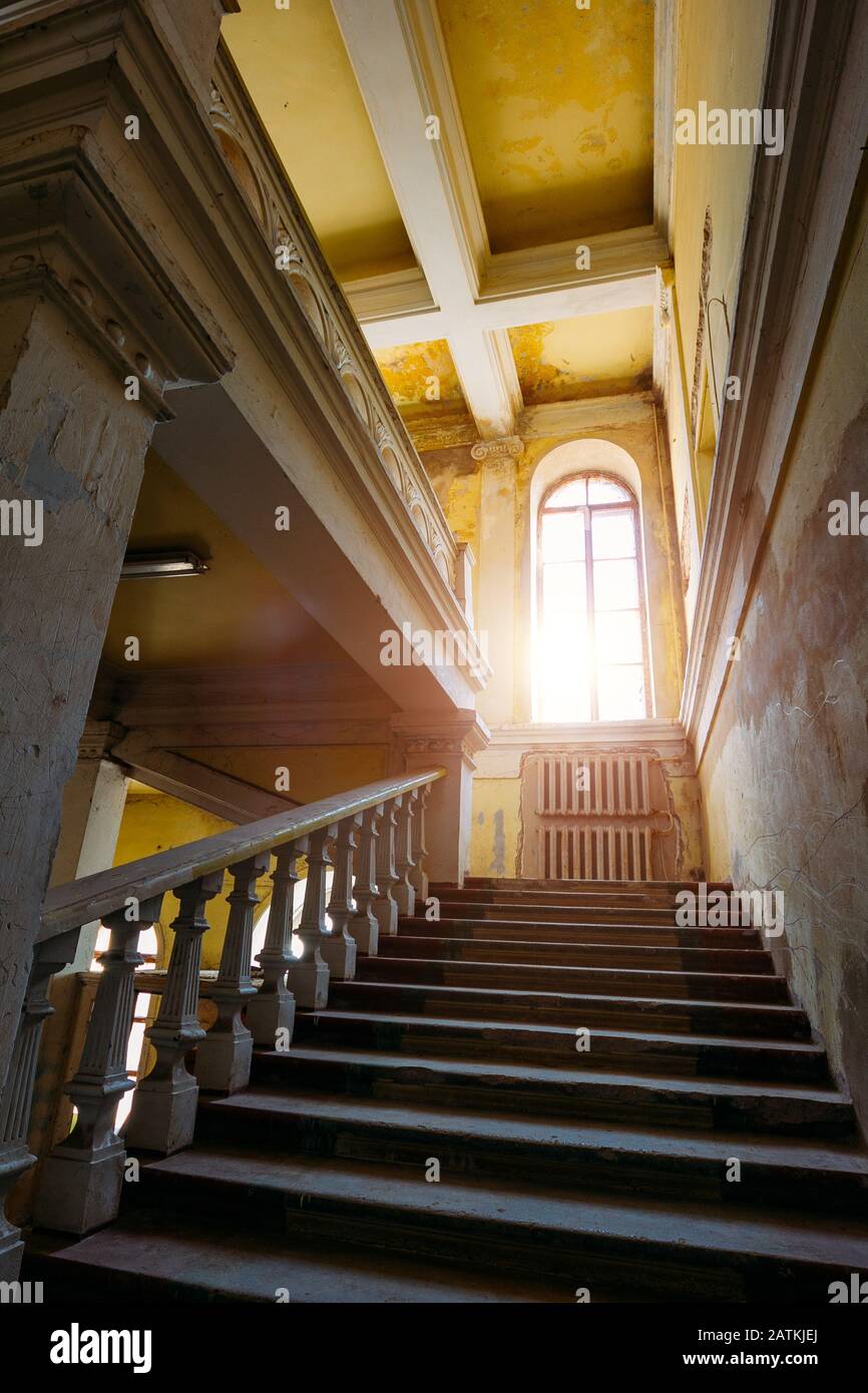Old vintage staircase in old abandoned mansion Stock Photo - Alamy