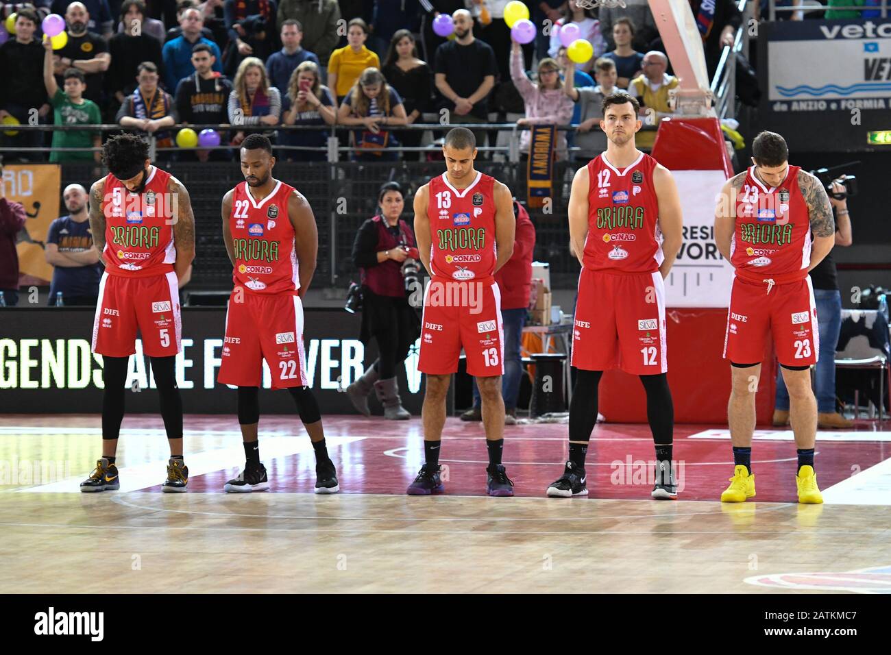 Kobe bryant in italy hi-res stock photography and images - Alamy