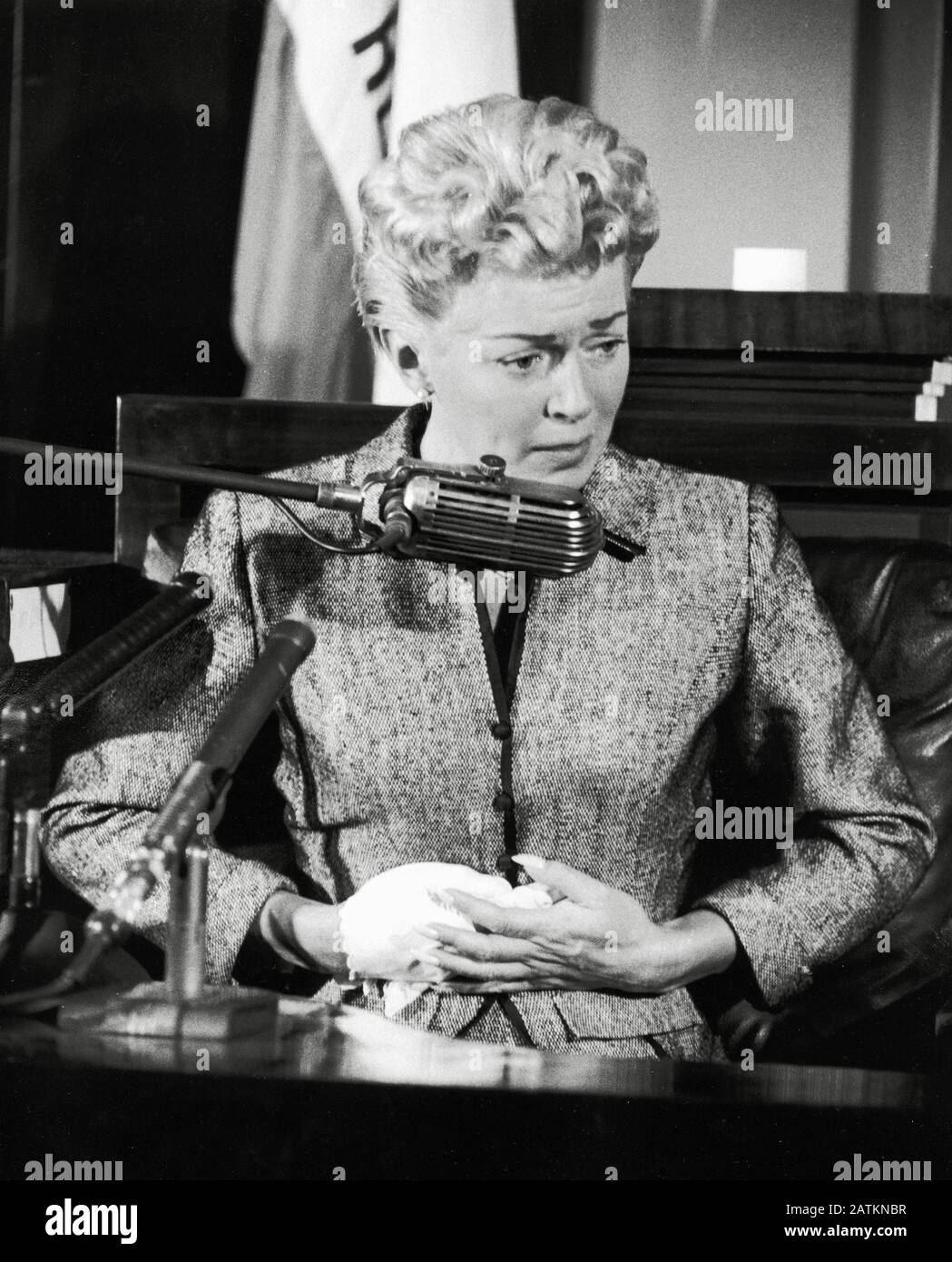 Lana Turner at the Johnny Stompanato murder trial (1958) File Reference ...