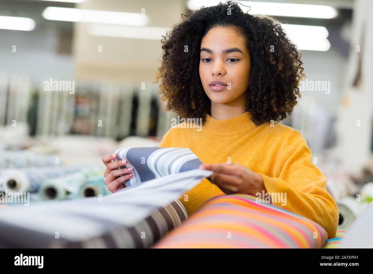 Modern Modiste High Resolution Stock Photography and Images - Alamy