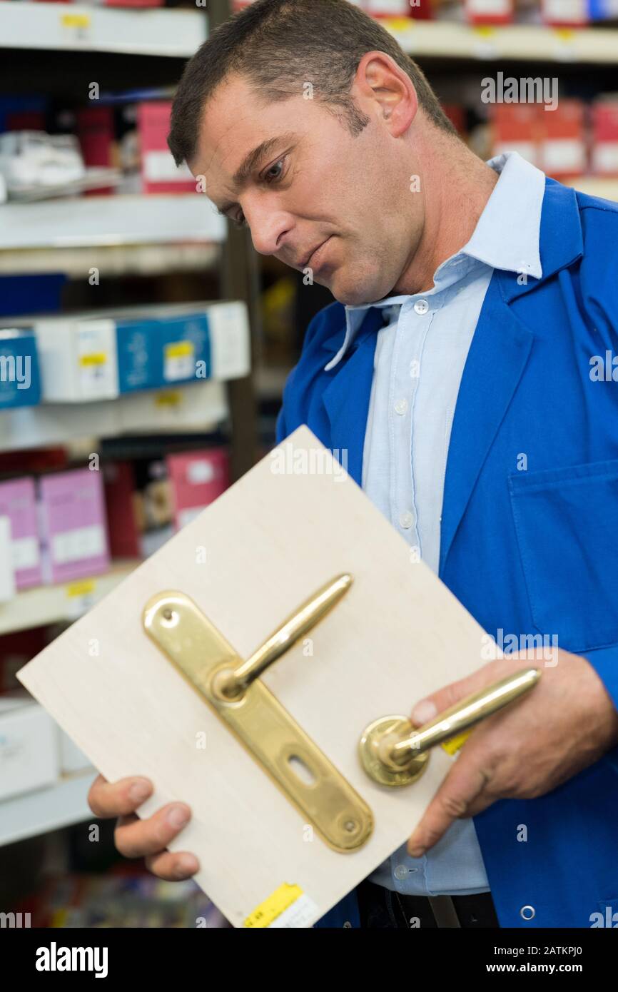 Man locking door hi-res stock photography and images - Alamy